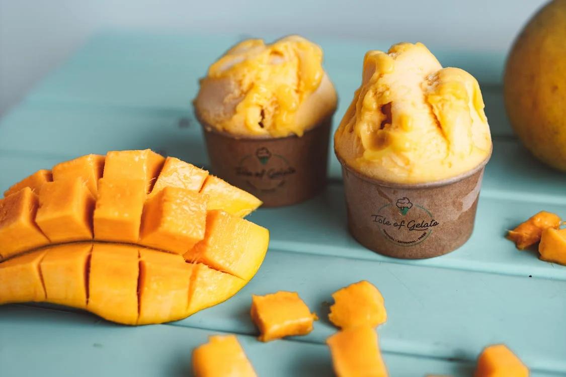Top 8 Reasons To Try This Delicious Frozen Mango Ice Cream - EatFIt